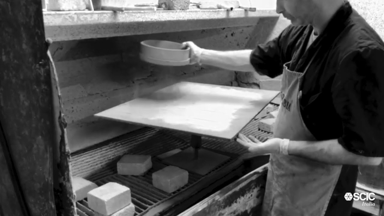 Pompei Model, mystery and charm - SCIC Italia